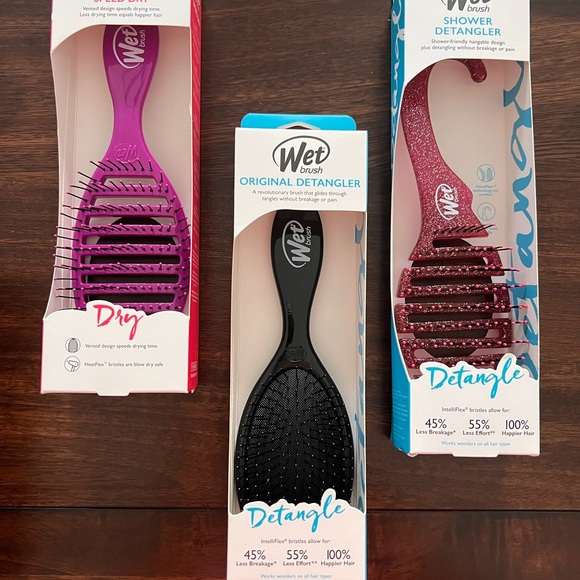 Wet Brush | Accessories | Set Of 3 Wet Brushes | Poshmark